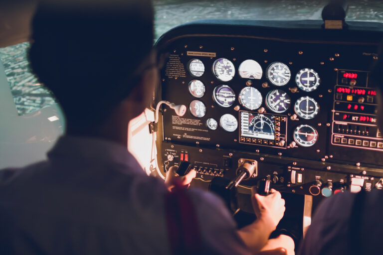 Beginner’s Guide to Starting Pilot Training at a Flight School in Ohio ...
