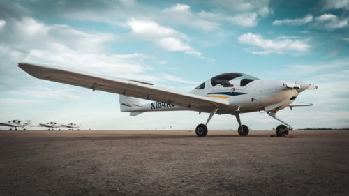 Why the Diamond DA20 is Ideal for Flight Training: A Comprehensive ...